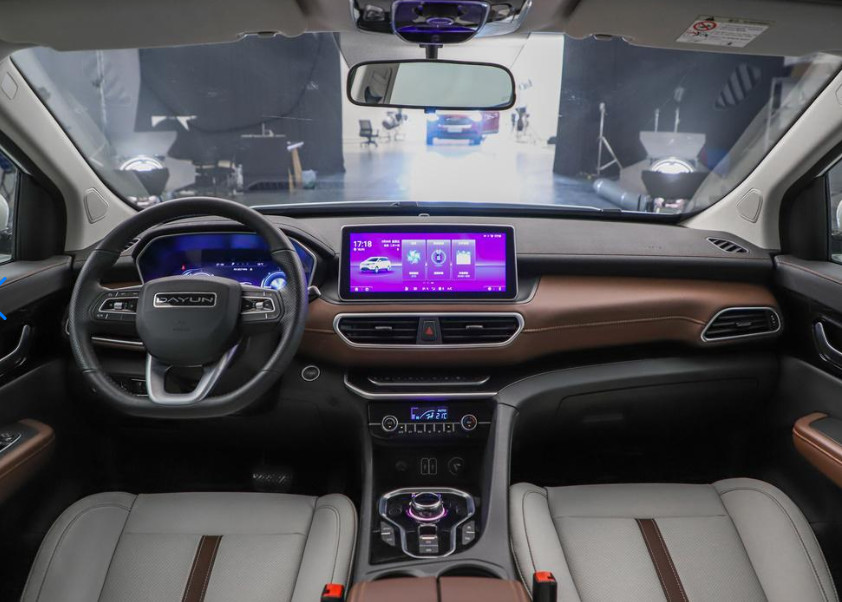 Dayun Zhiyuan M1 MPV Electric Car 2022 450-550KM With 5 Doors 7 Seats