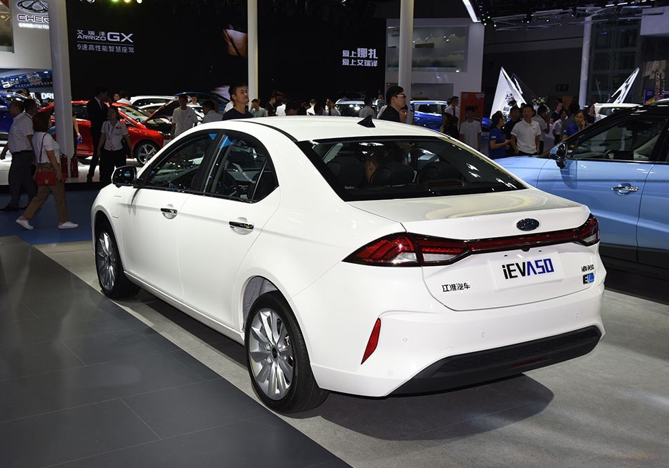 JAC IEVA50 Jianghuai 2020-2021 Auto Electric Vehicle 350-402KM 4 Doors 5 Seats