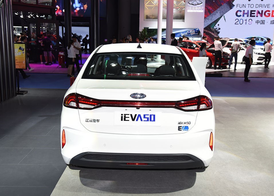 JAC IEVA50 Jianghuai 2020-2021 Auto Electric Vehicle 350-402KM 4 Doors 5 Seats